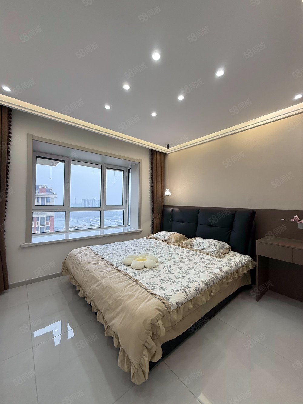 【10图】御景东方 装修好 出行方便 高楼层视野好 产权清晰 南北通透，御景东方-保定58同城