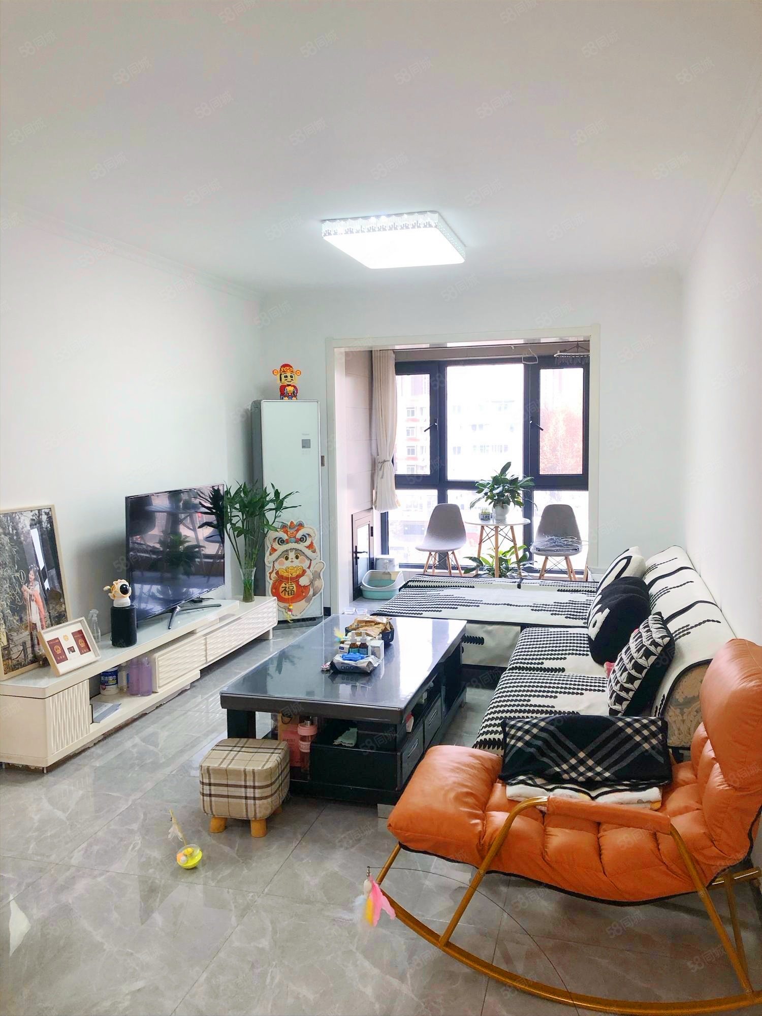 【10图】国风B区 2020年交房近地铁8号线 证在手 房龄5年，曲江国风世家-西安58同城