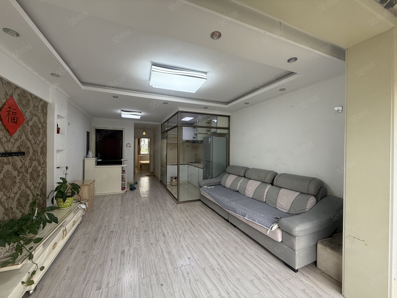 【10图】园丁小区 三楼佰翠园59平15万前排楼一室一厅南北通精装修，佰翠园-延边58同城