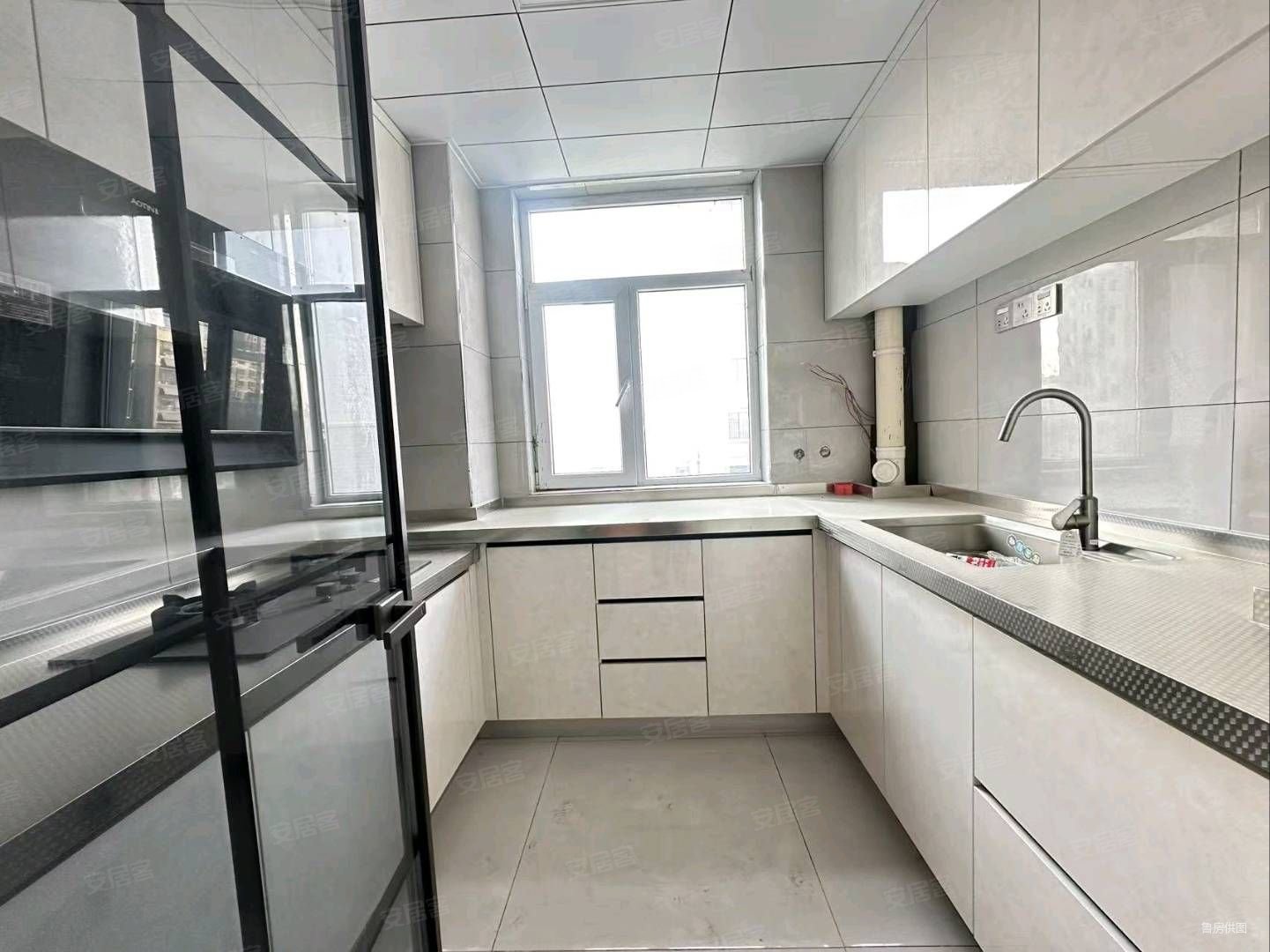 运河鑫城 126平 精装未住 三室两卫 77万 车位储藏，运河鑫城二手房，77万，3室2厅，2卫，126平米-德州安居客