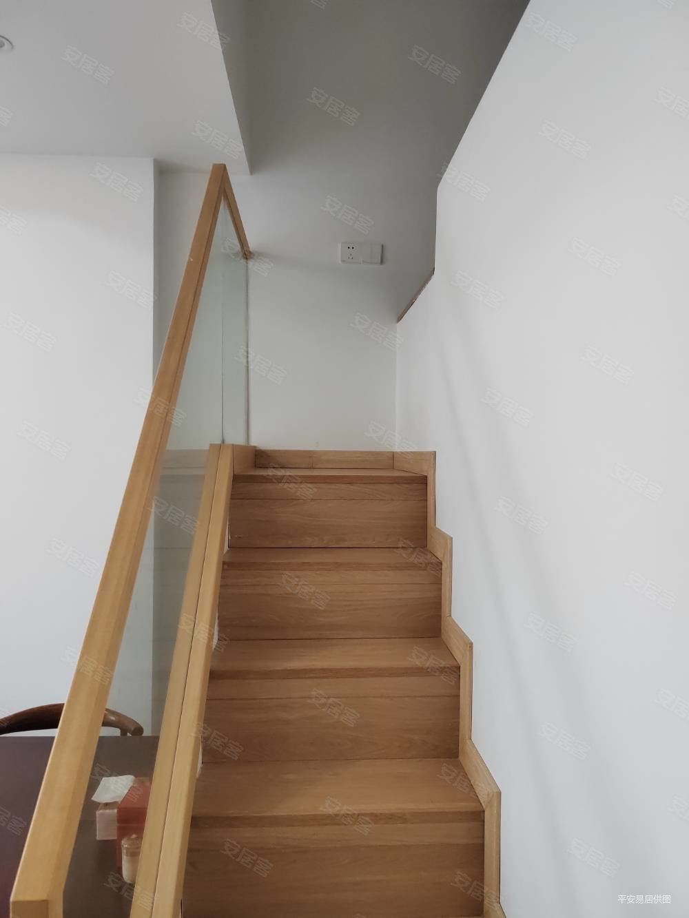 32 宏润大厦 带电梯 正南朝向 购物方便 医疗配套成熟，宏润大厦二手房，38万，1室1厅，1卫，50平米-温州安居客