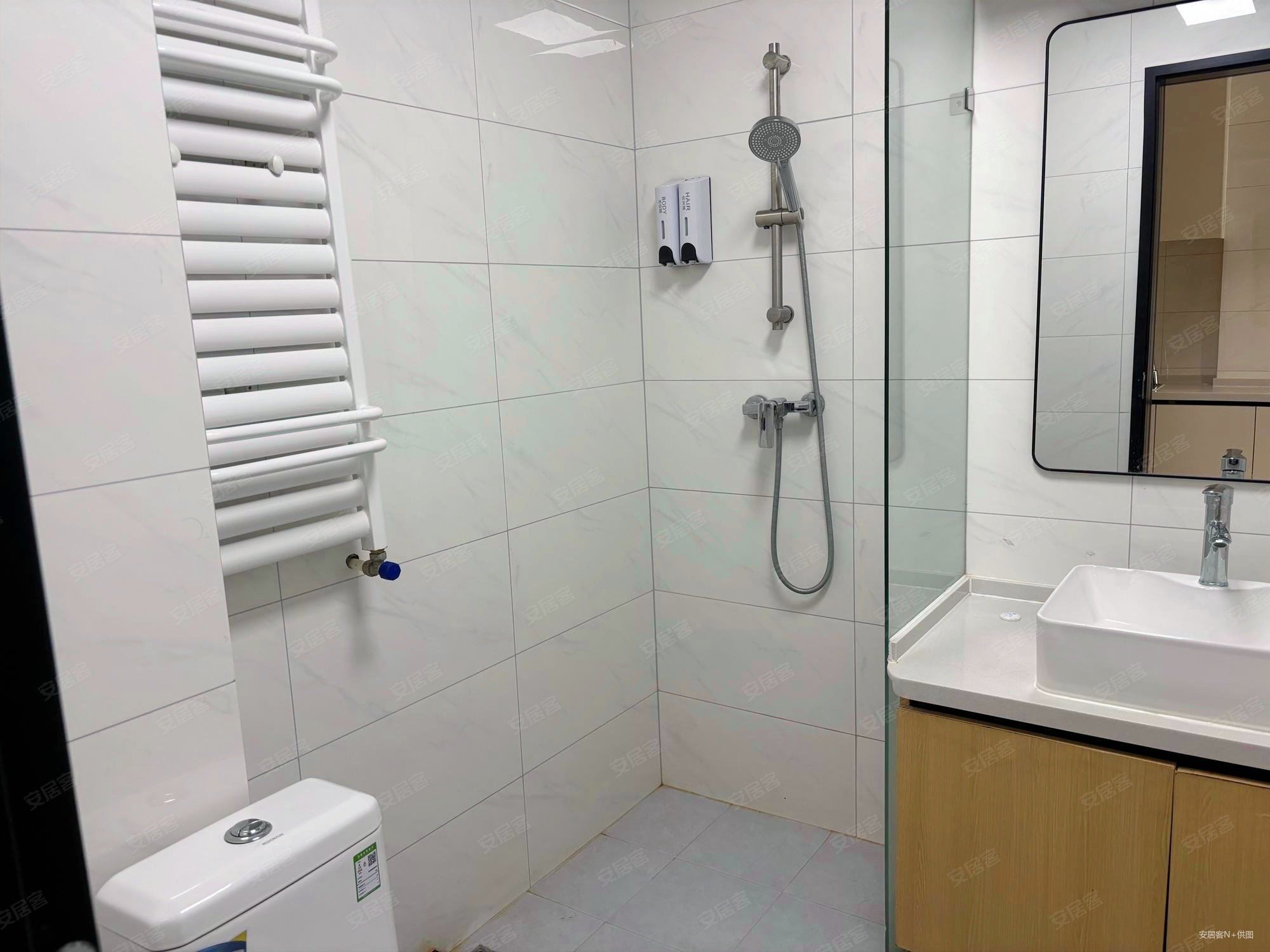 鲁商蓝岸丽舍(商住楼) 车位充足 低密度社区 临地铁，鲁商蓝岸丽舍(商住楼)二手房，60万，1室1厅，1卫，46.6平米-青岛安居客