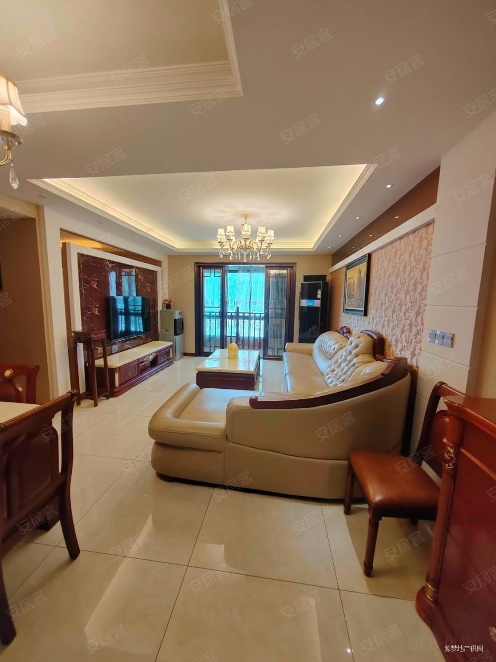 博达香榭郦晶 双 房龄新 精装修 购物方便，博达香榭郦晶二手房，130万，3室2厅，2卫，116平米-重庆安居客