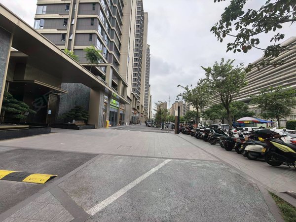 【多图】出售小区出入口 头铺107平 月收租13000元-南宁58安居客